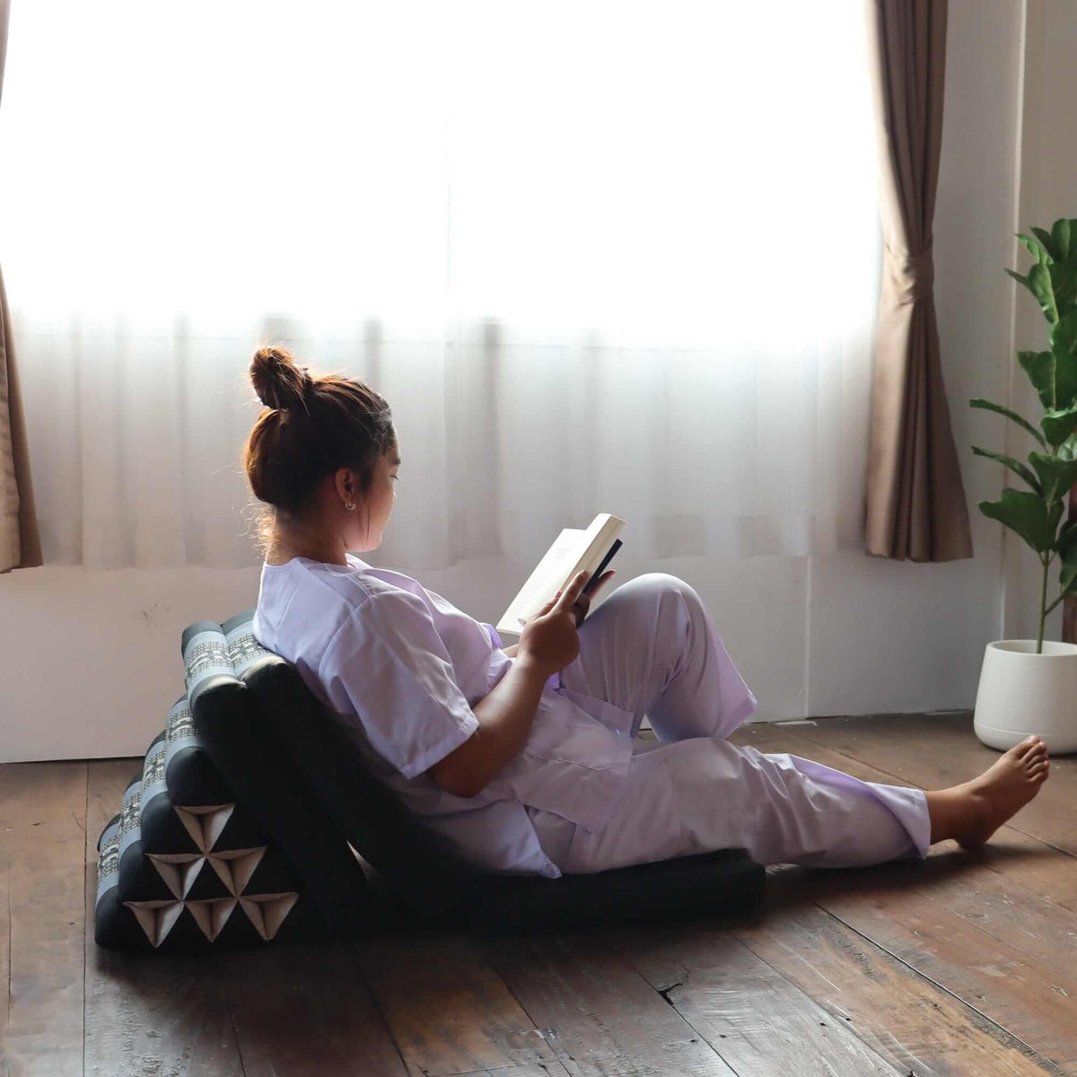 CHON NA KAN - Thai Triangle Pillow (3-Fold - Dark Blue) - Versatile ...